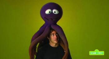 Jake Gyllenhaal: Separate | Sesame Street :: Resources :: California ...